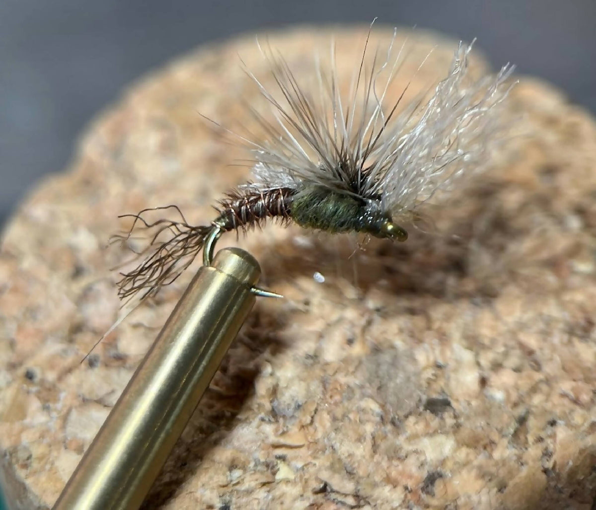 Film Critic - Emerging Mayfly - Ethan Weitz Flies – Check Your Flies